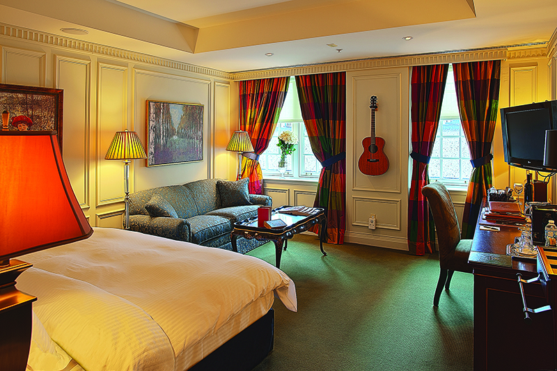 Hotels we Covet – Windsor Arms Hotel