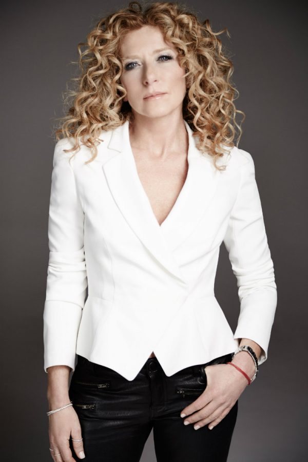 Top Interview with Kelly Hoppen