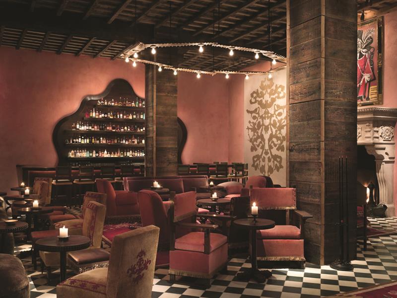 New York Insider's Guide Rose Bar - Covet Edition