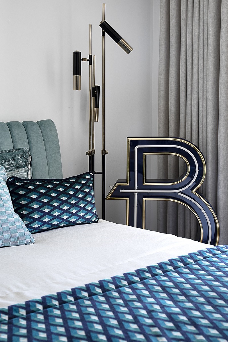 How To Decorate Your Modern Bedroom With Dusk Blue 0 - Cópia - Covet ...
