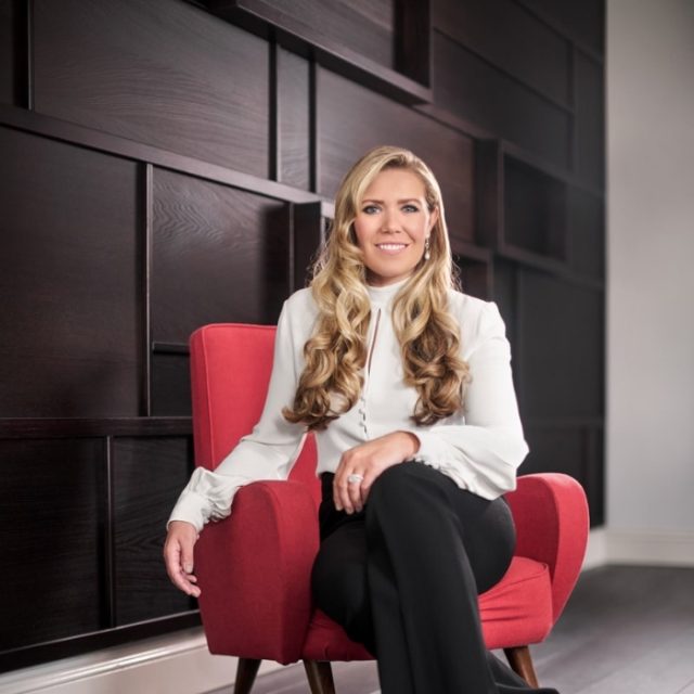 Brilliant Living Room Ideas by Top Interior Designer Fiona Barratt