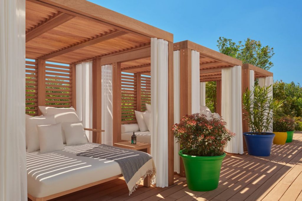 Madrid EDITION | Dive Into the Outdoor Urban Pool with Sweeping Views - Covet Edition